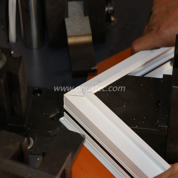 Aluminium Doors and Windows Corner Crimping Machine from China Leading ...
